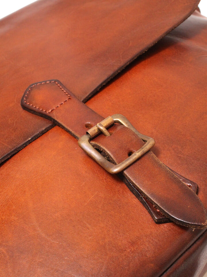 VASCO VS-248L LEATHER POSTMAN SHOULDER BAG (TYPE-1) CAMEL