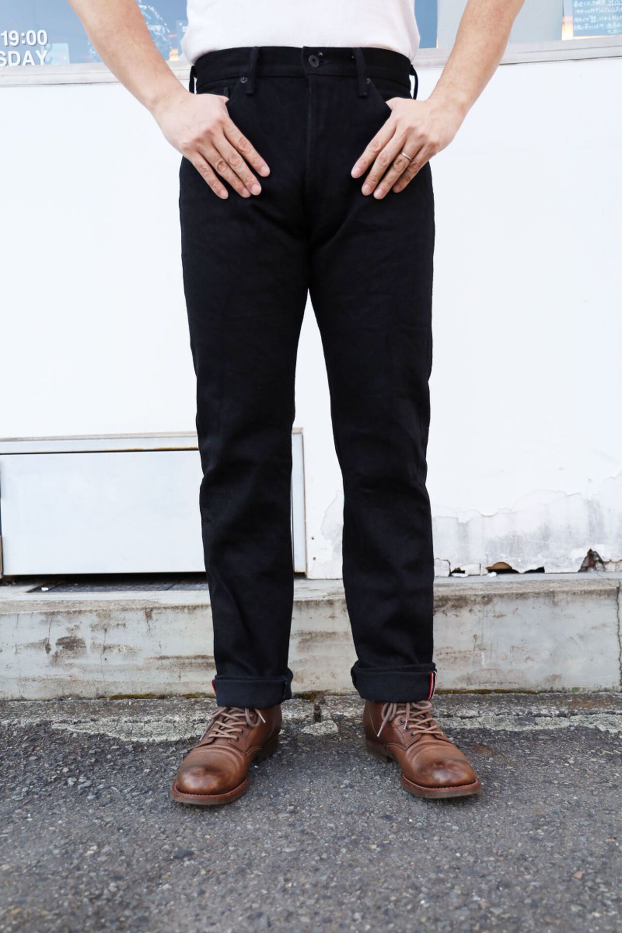 ONI246ZR-BKBK 20oz Secret Black Denim Neat Straight